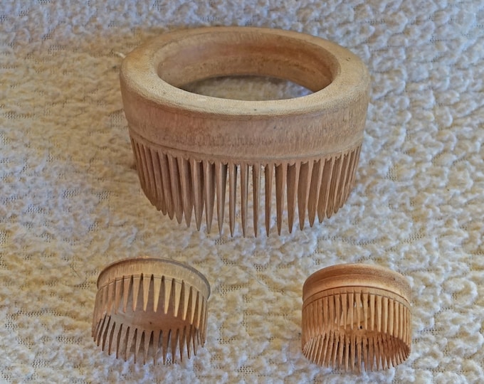 Old Chinese Bamboo Hair Combs With Chinese Writing - Etsy