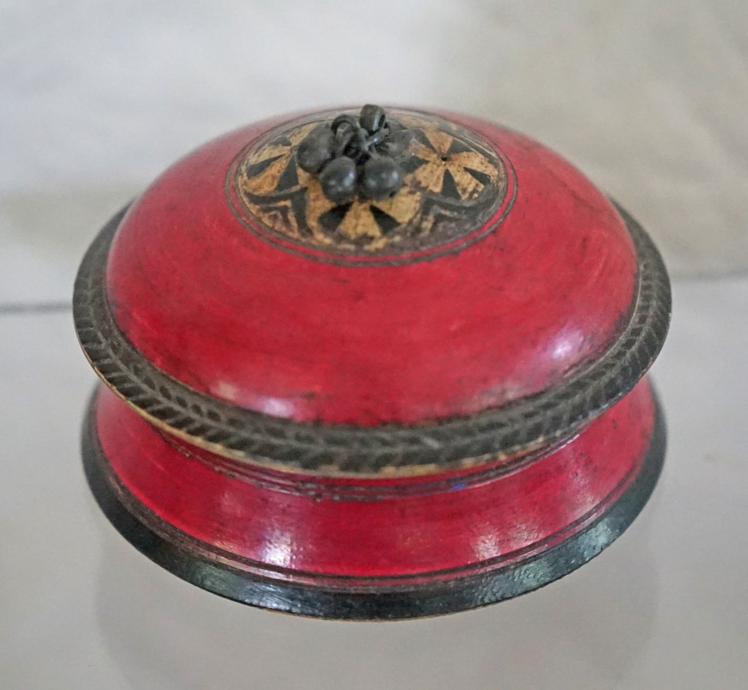 Vintage Wooden "kum Kum" Powder Tika Box - Etsy