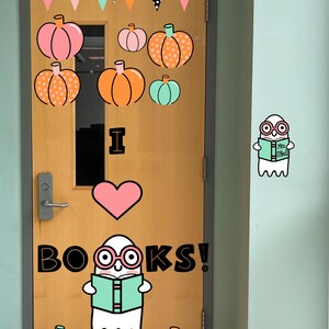 I Love Boooks Halloween Reading Bulletin Board and Room Decor Kit for ...