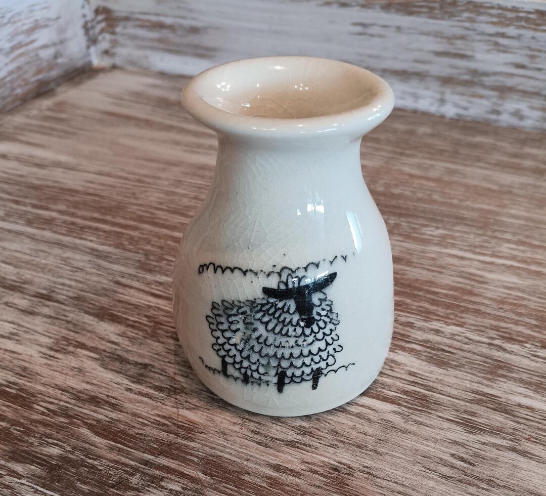 Primitive Decor, Sheep Decor, Sheep Accent, Sheep Bud Vase, Primitive ...