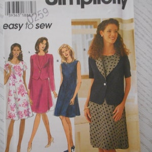 Women's Full Skirt A-line Dress Patterns With Semi-fitted Bodice, Sizes ...