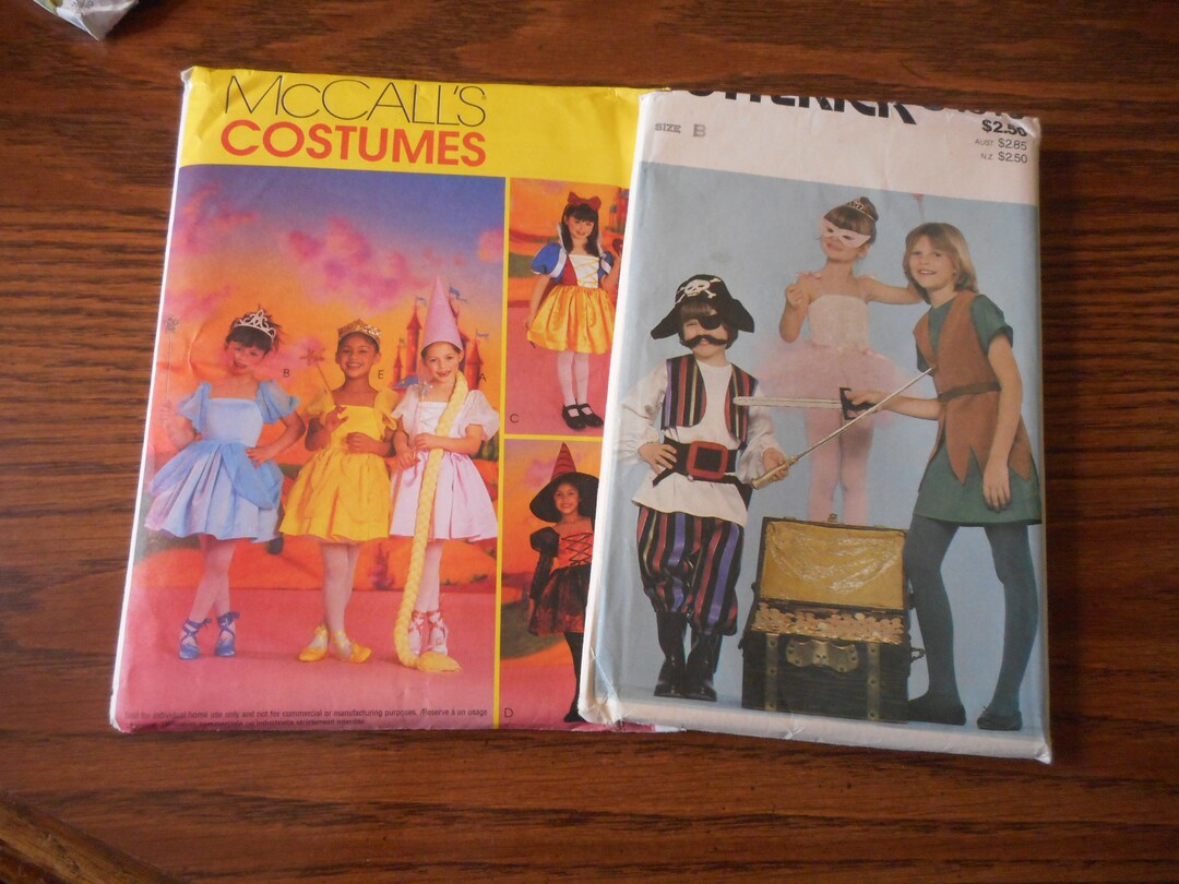 Children's Story Book Costumes: Disney Princess, Snow White, Witch ...