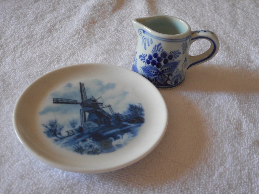 Vintage Blue Delft Mini Pitcher and Plate, Souvenirs of Holland. Like ...