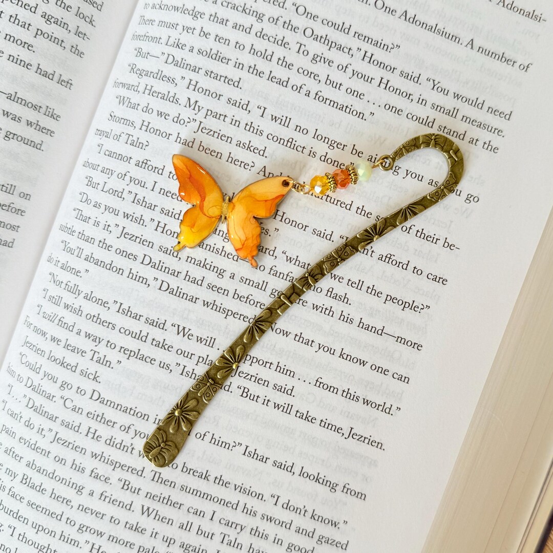 Butterfly Charm Shepherd’s Hook Bookmark With Beads | Handmade Alcohol ...