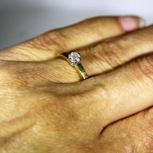 Chunky 0.34ct Diamond Solitaire 18ct Yellow Gold Ring Size K US 5 1/4 ...