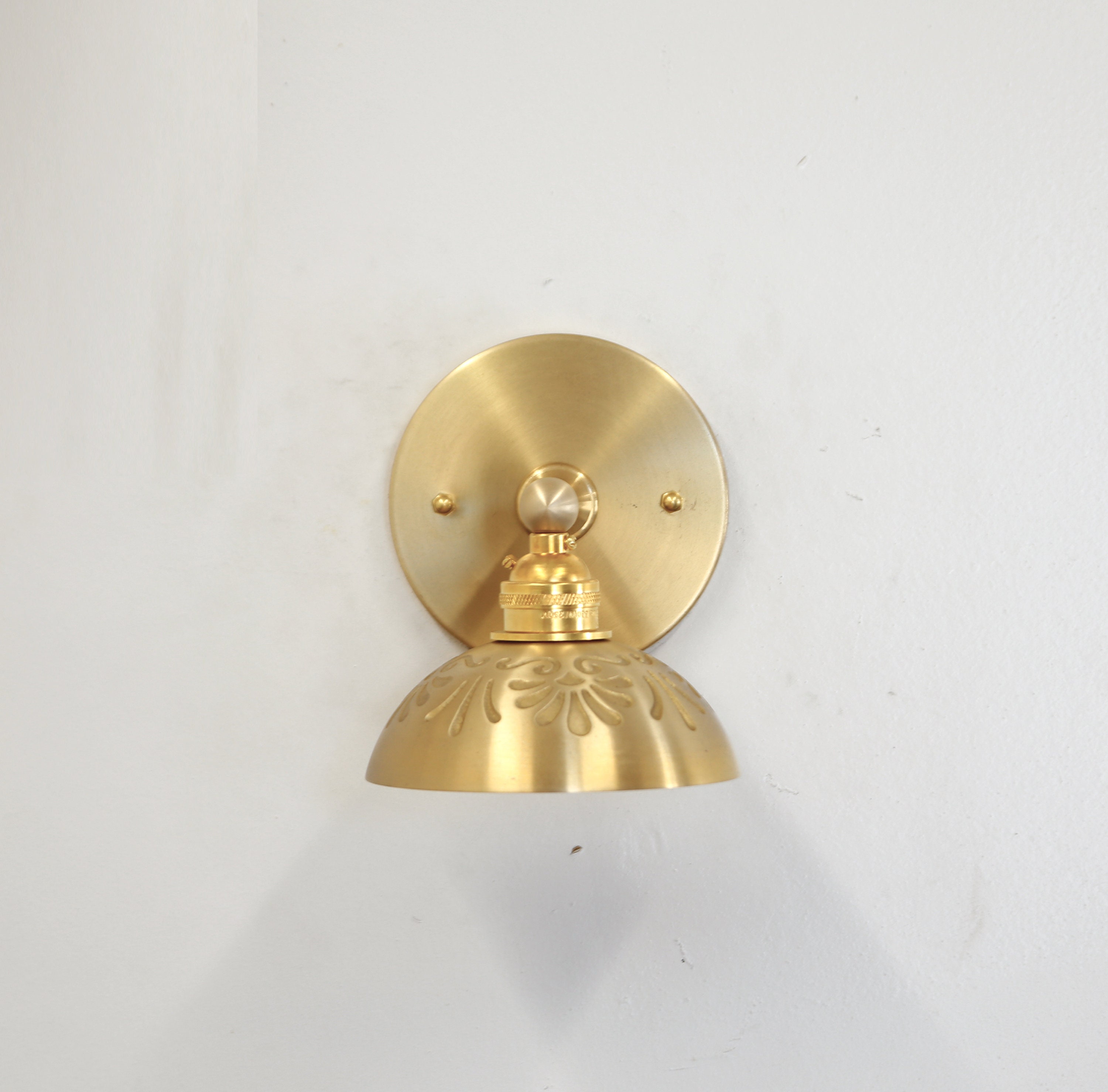 Solid Brass Wall Sconce Light With Casting Brass Shade Solid - Etsy