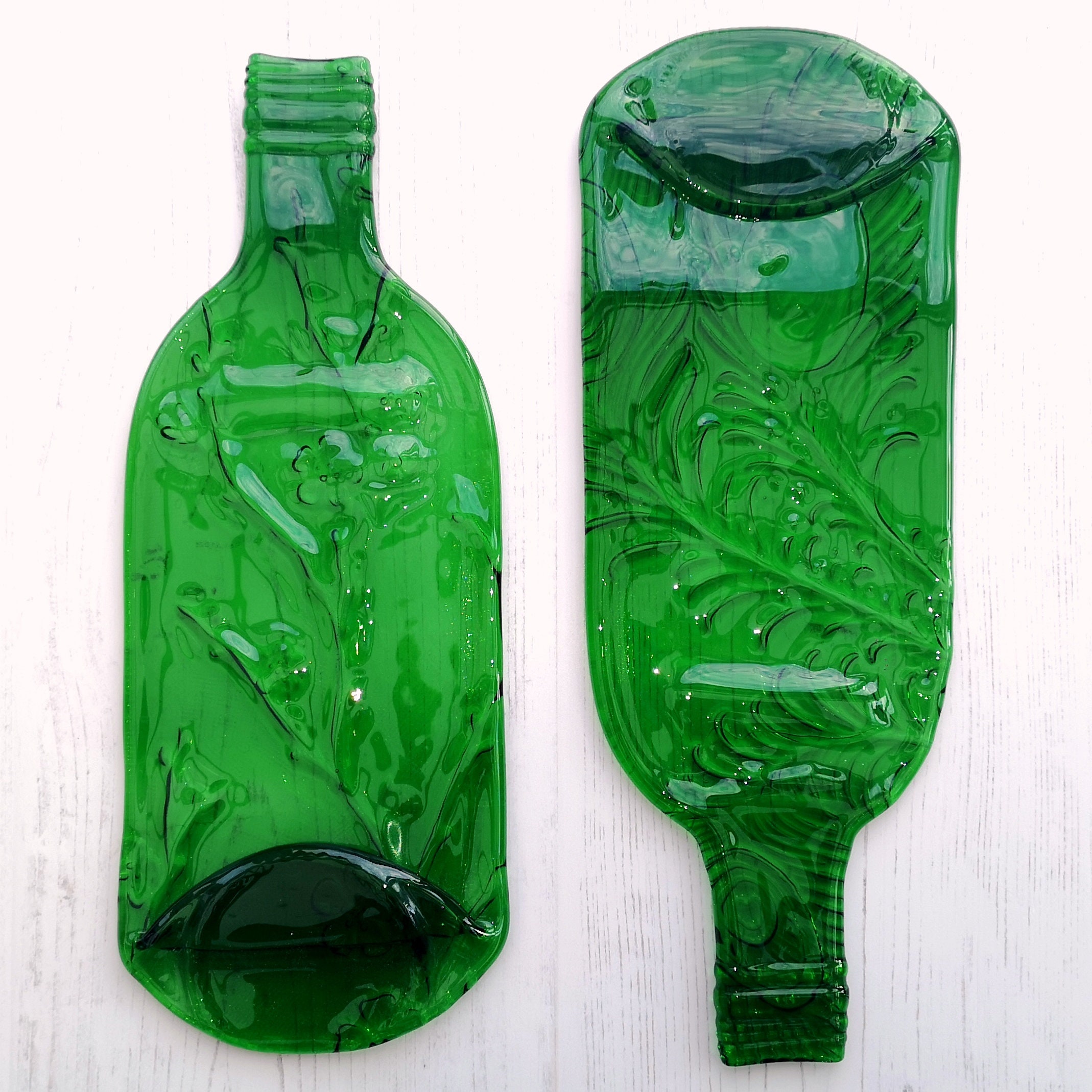 Handmade Fused Glass Recycled Wine Bottle Plate With Imprinted Patterns ...