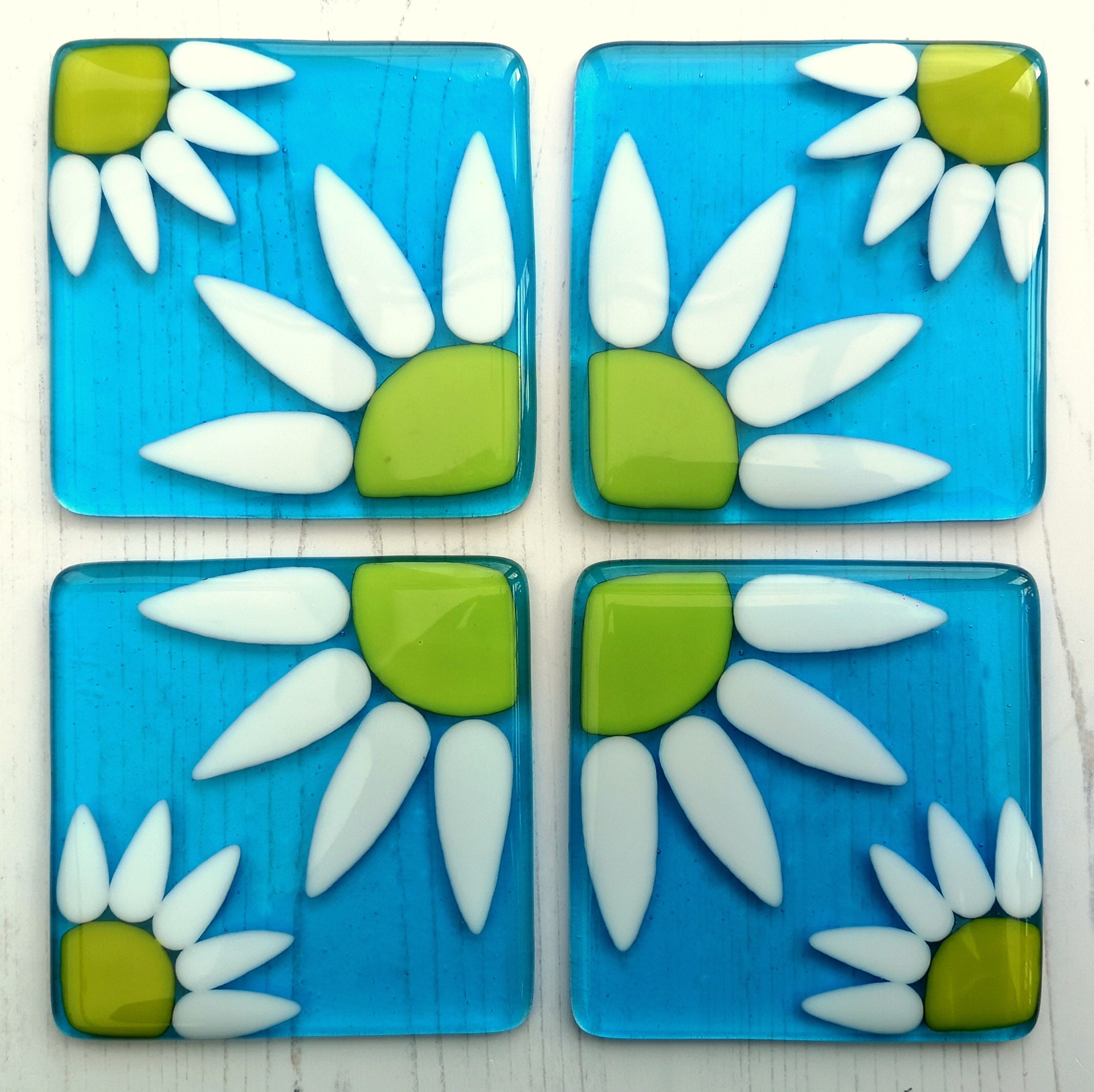 Handmade Fused Glass Daisy Drinks Coaster - Daisies - Flower Art ...