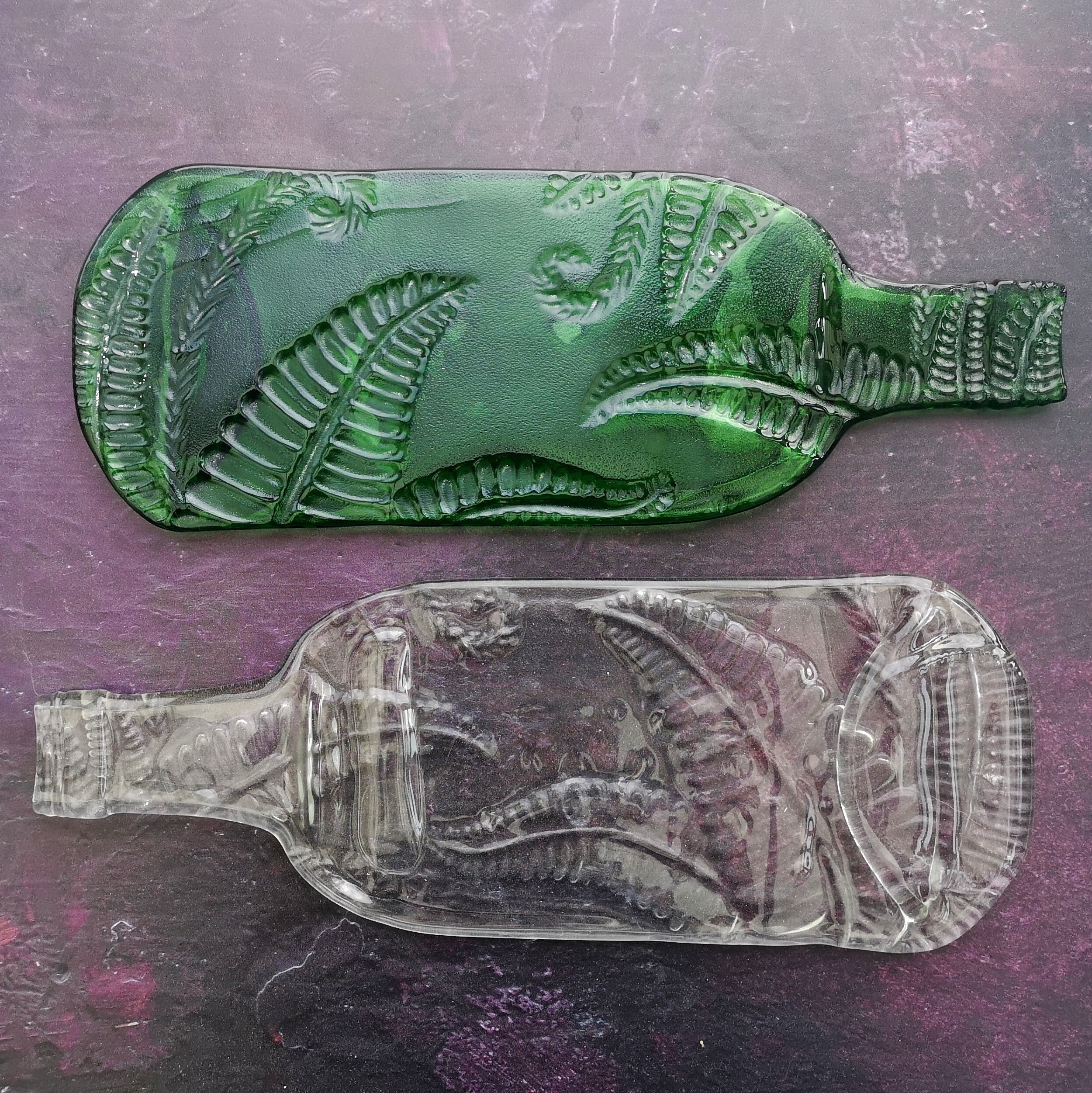Handmade Fused Glass Recycled Wine Bottle Plate With Imprinted Patterns ...