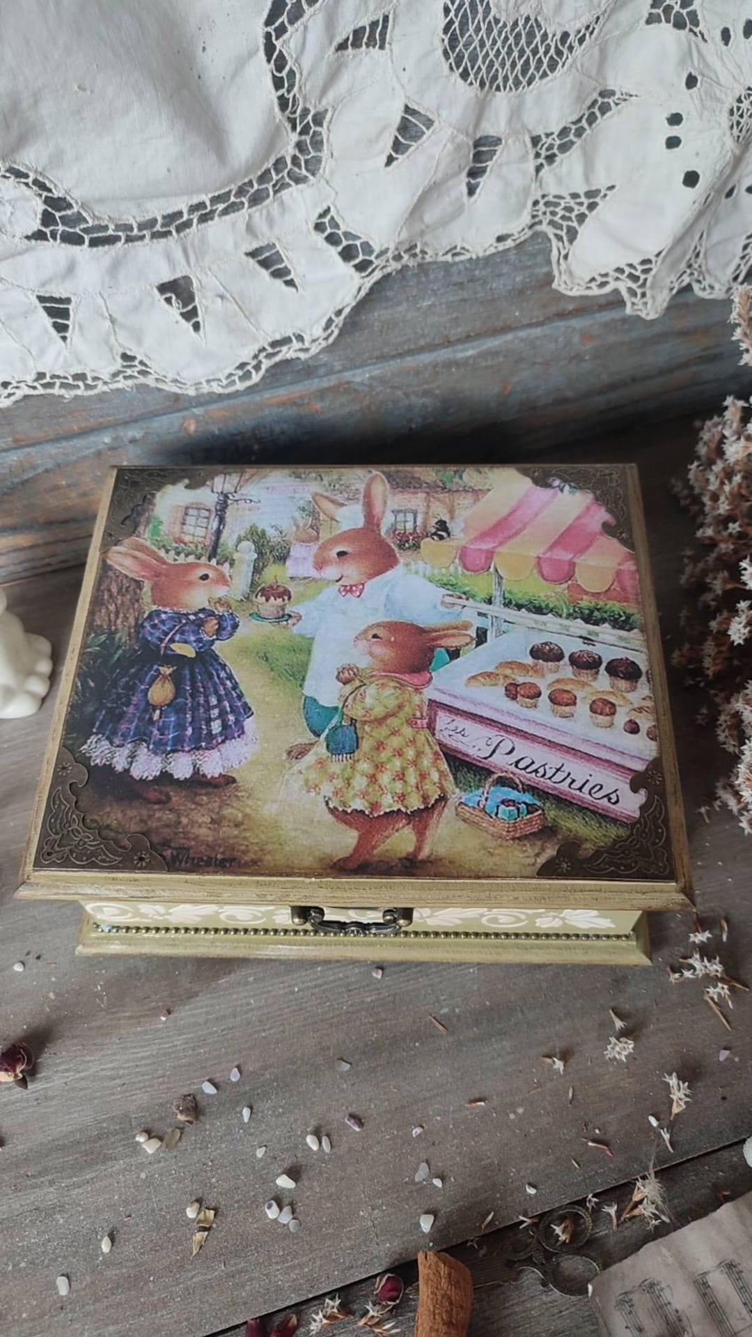 For Barbara! Box With Adorable Bunnies-perfect Kids' Gift-festive Bunny ...