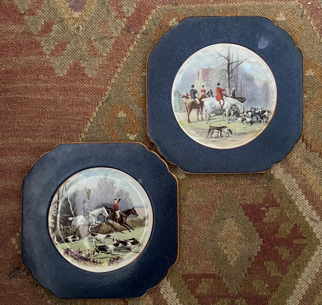 Vintage Pair of Wedgewood Hunting Scene Plates, 8 Square, Blue, Circa ...