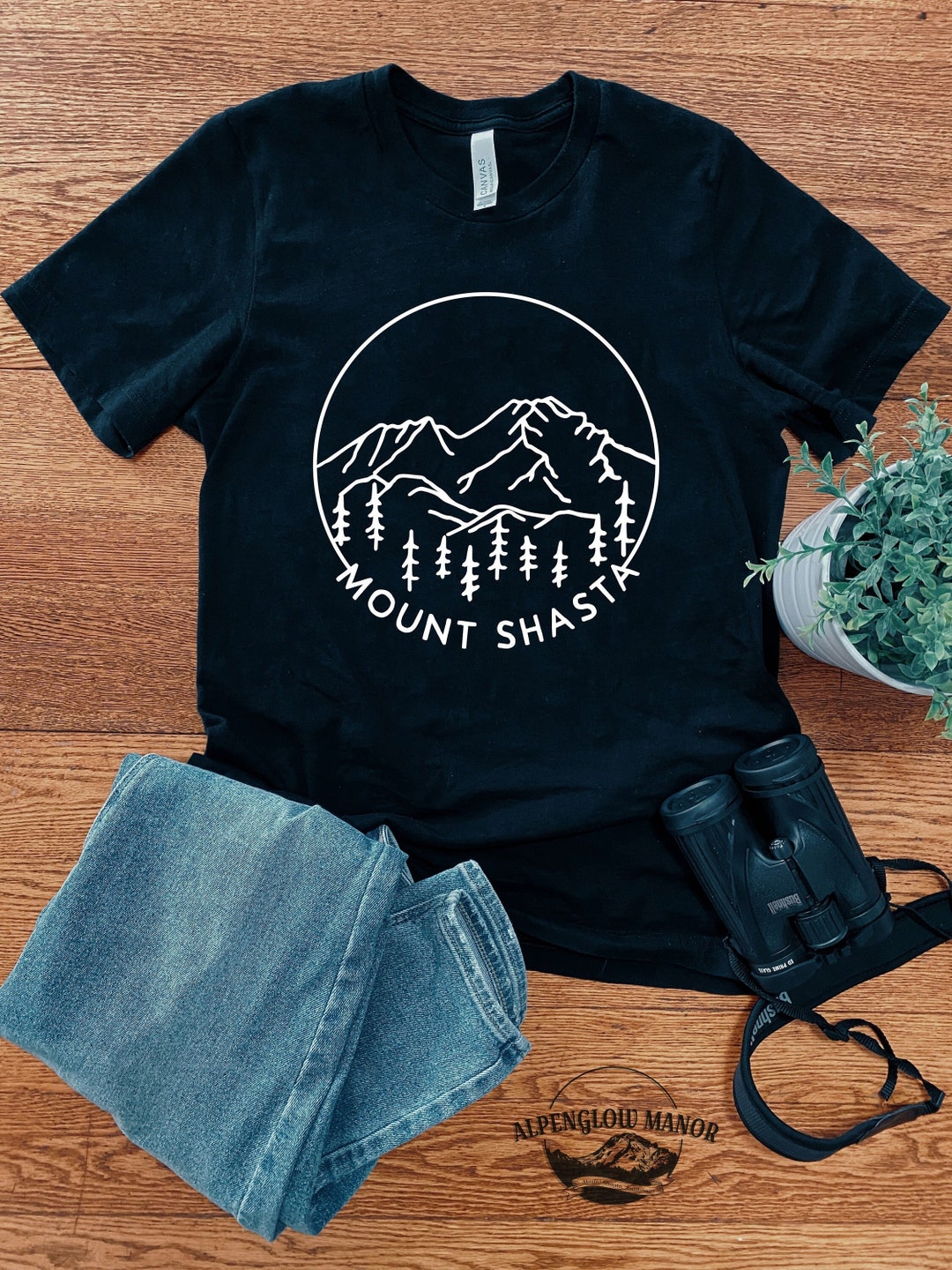 Mount Shasta Minimalist T-shirt - Mountain Themed T Shirt, Hiking Tees ...