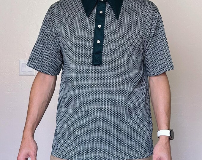 Vintage 1970s Emerald Green Dagger Collar Polo Shirt Retro Polyester ...