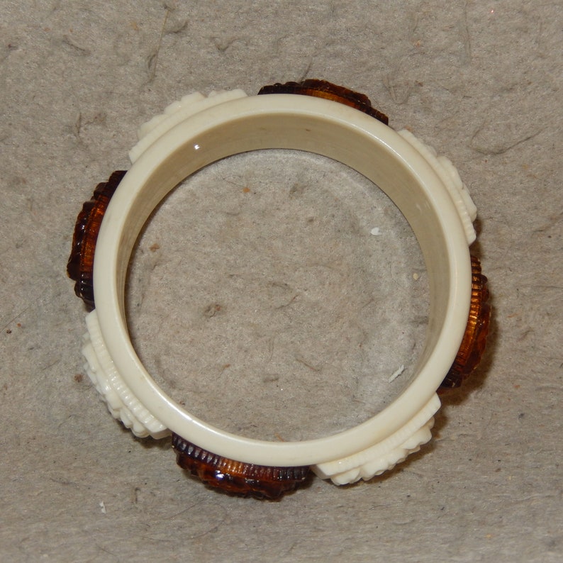 Vintage Carved Bangle Bracelet Plastic Cream Tortoise Sarah Coventry ...