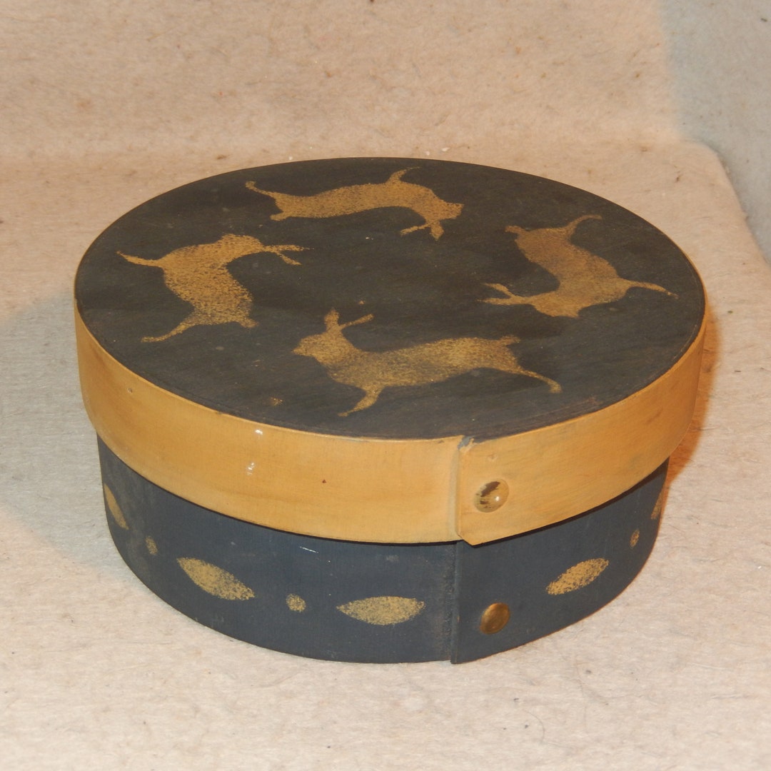 Vintage SIGNED Hand Painted Stencil RABBITS Wood SHAKER Box 1982 Jane ...