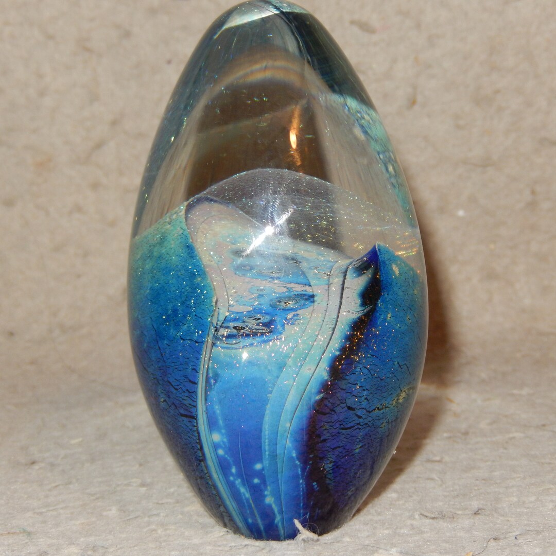 EICKHOLT Large 1993 Signed Art Glass Paperweight Egg Studio Dichroic ...