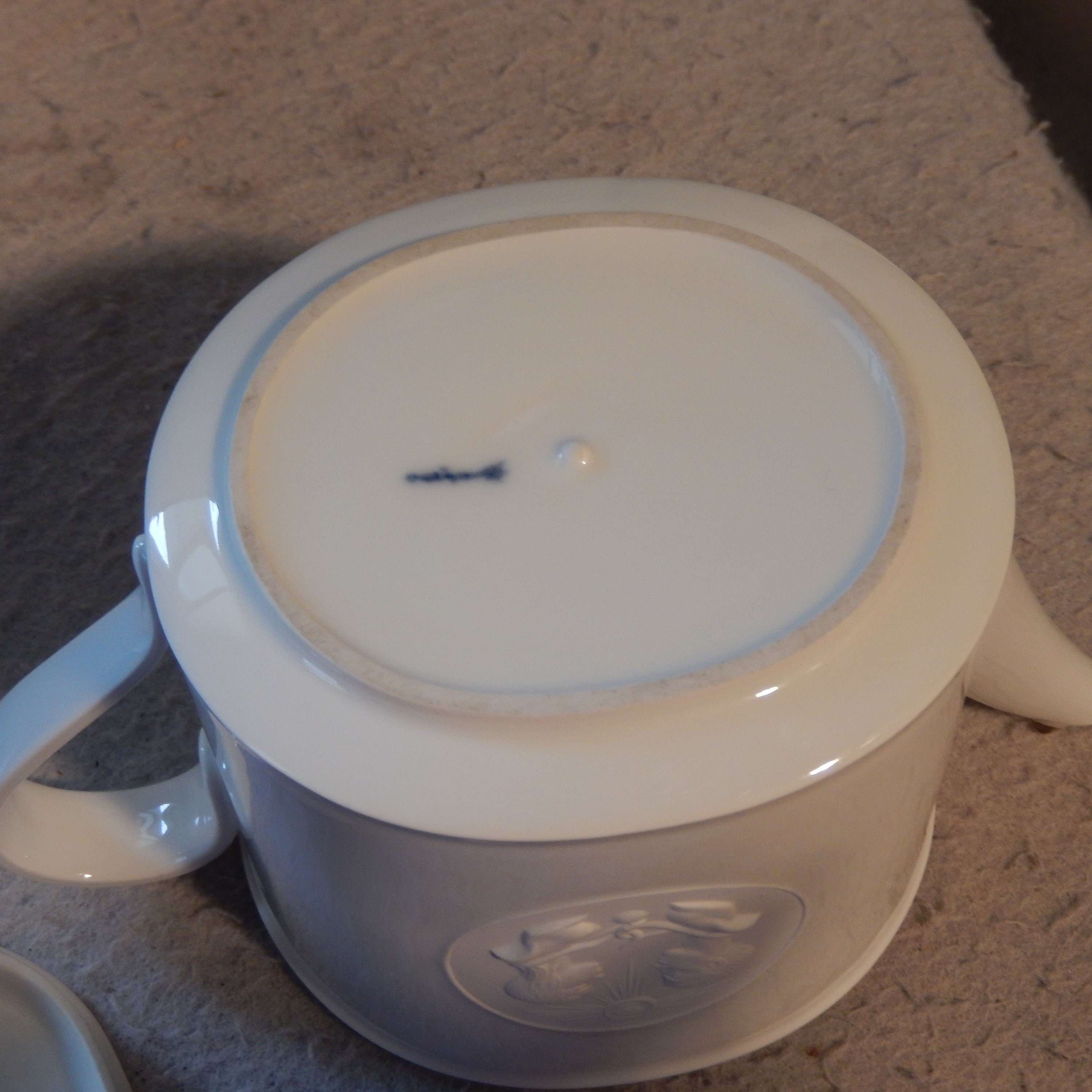 KPM German ARKADIA Cameo Porcelain Teapot Berlin Blanc De Chin Art Deco ...