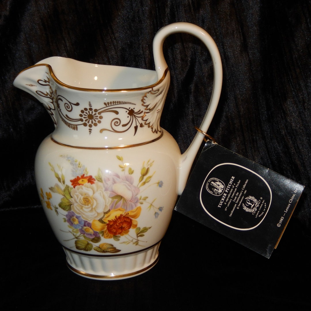 1980 Smithsonian Collection the LENOX TUCKER PITCHER Gold W/hangtag ...