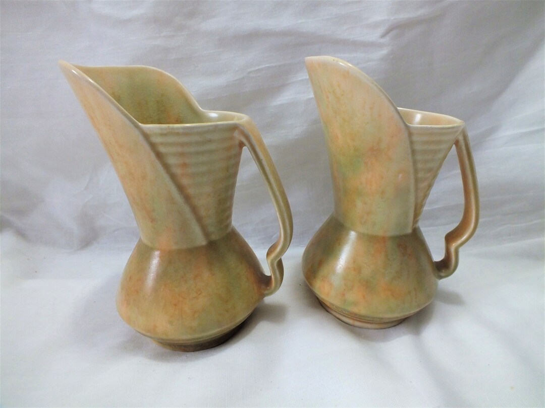 Pair of Vintage Crown Devon Shape E27 Jugs 1 - Etsy