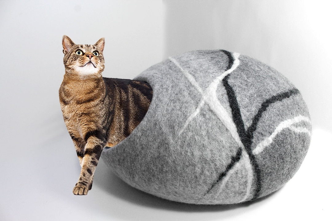 Felted Wool Cat Cave in Light/dark Grey, Cozy Dom Bed Gift, Handmade ...