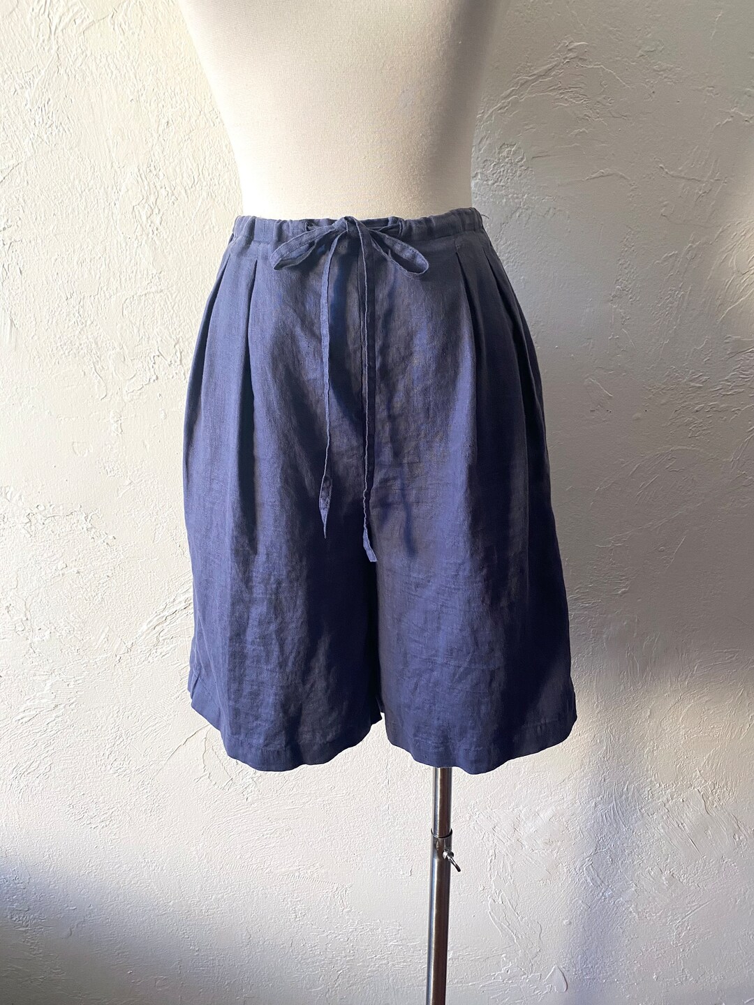 80s Valerie Stevens Linen Pleated Shorts S - Etsy