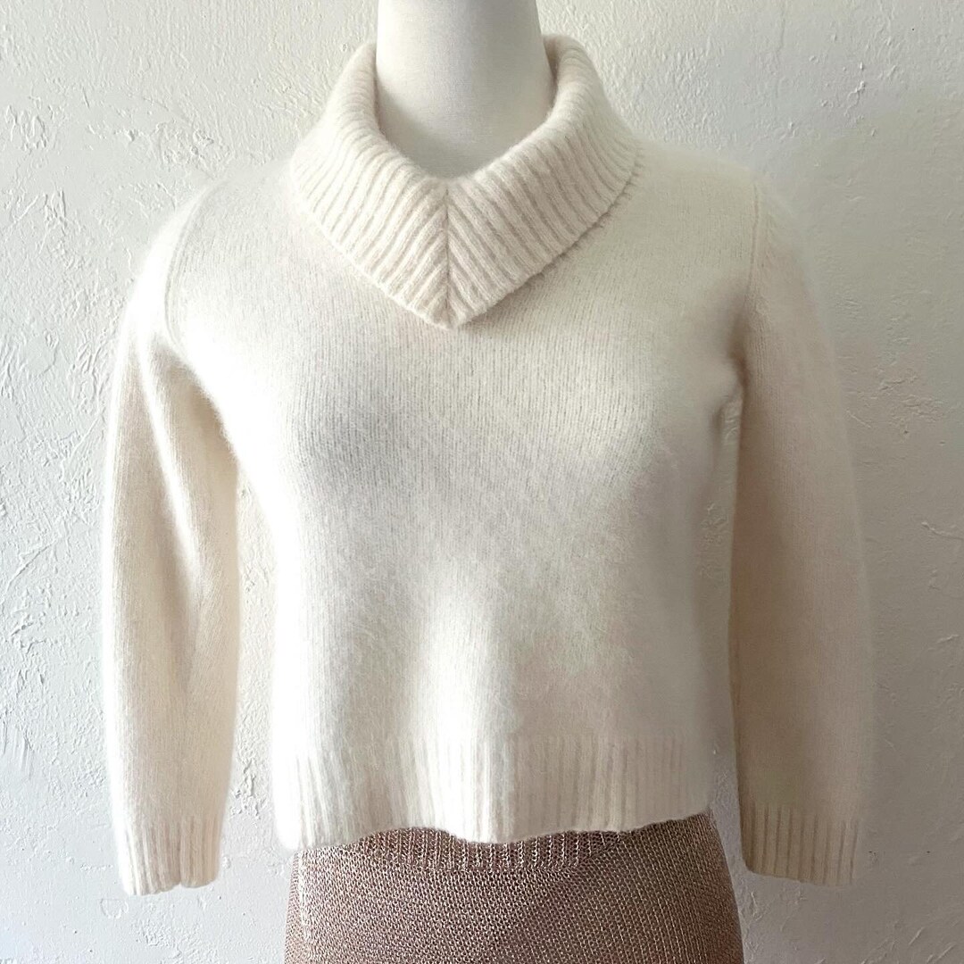 Rafaella Fuzzy Angora Crop Sweater - Etsy