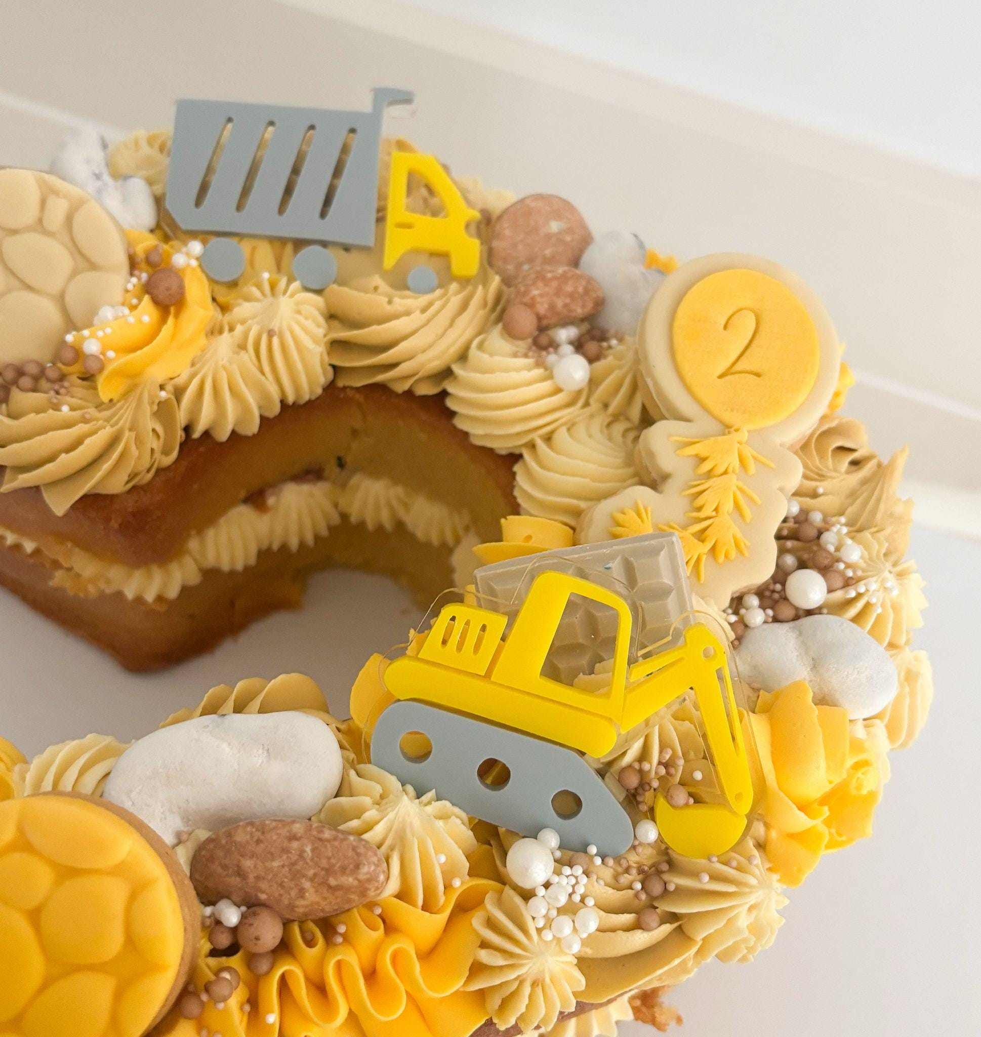 Personalised Construction Cake Topper Set: Birthday Celebration Charm ...