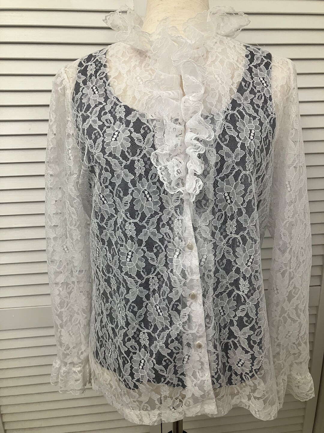Vintage White Lace Ruffled Collar Overblouse Perfect Top for Evening ...