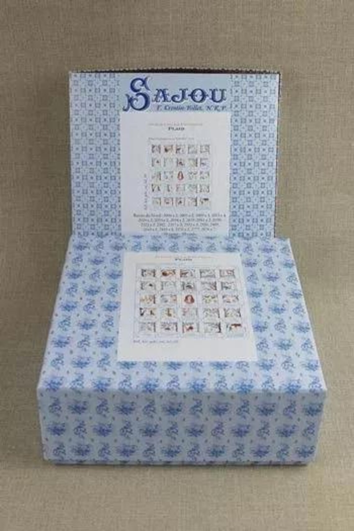 Sajou Gift Box Cross Stitch Boxed Kit- Linen Plaid La Fontaines Fables ...