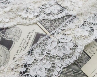 Daisy Lace Fabric | Etsy UK