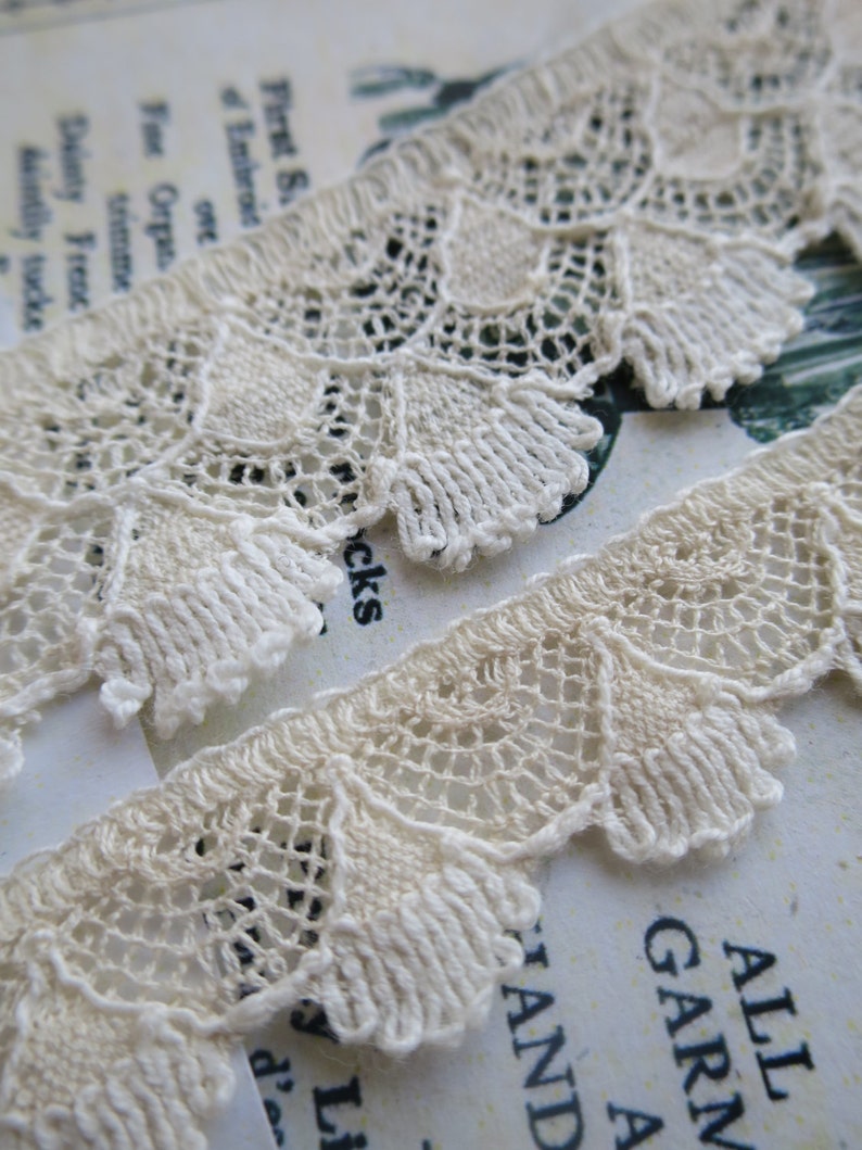 English Nottingham Lace Ecru & off White Two Tone Fans - Etsy UK