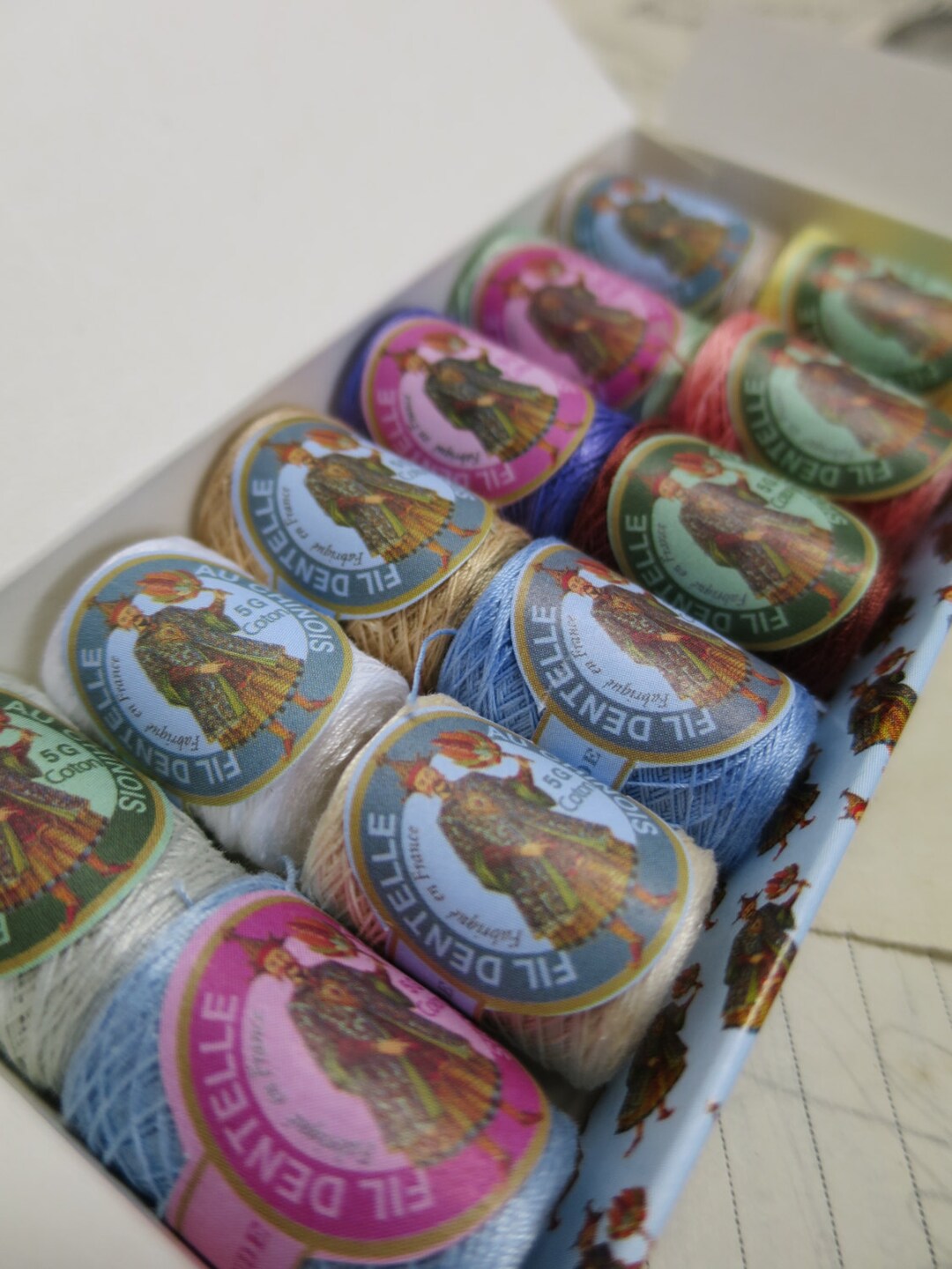 Sajou Box 12 Fil Au Chinois Calais Lace Making Thread Cocoons ...