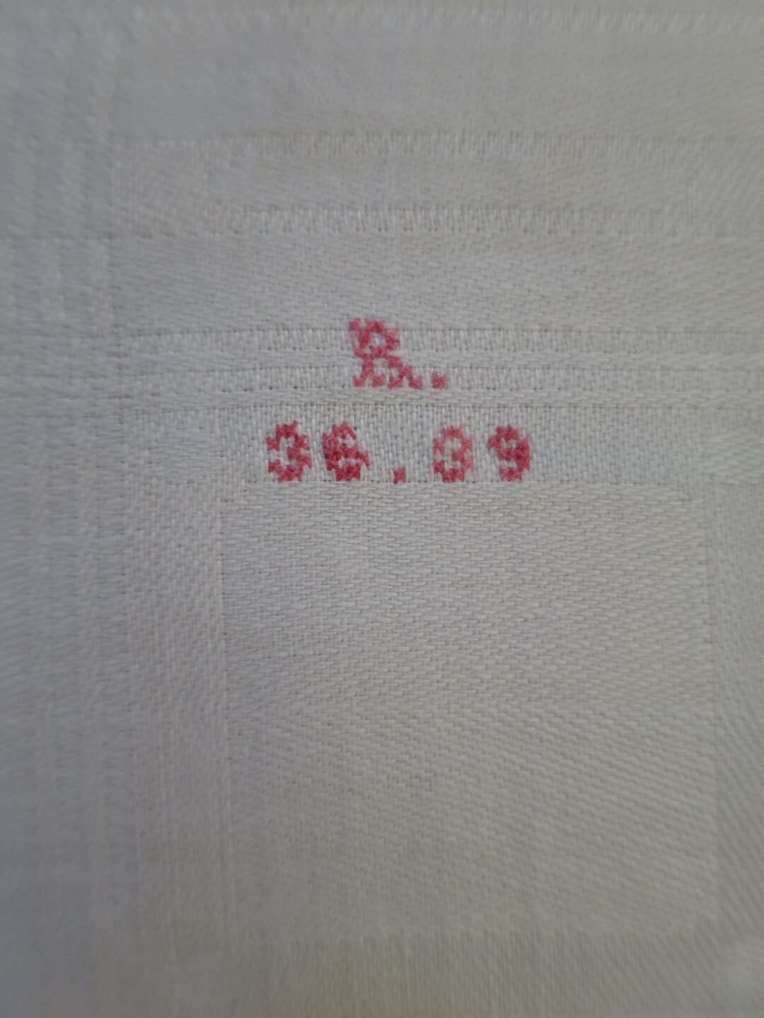 12 Antique Irish Linen Damask Napkins- Provenance - Etsy