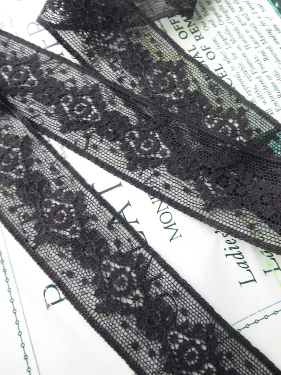 Black English Nottingham Lace Diamond & Floral Point - Etsy