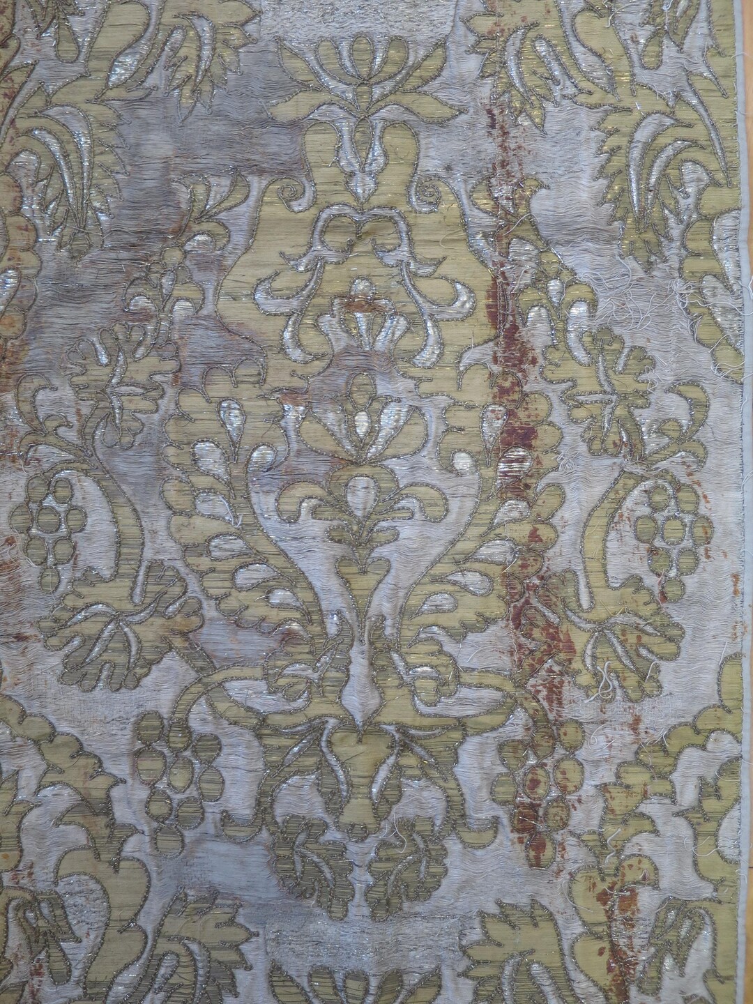 Antique Spanish Cloth of Gold Fragment- Circa 1600 - Etsy