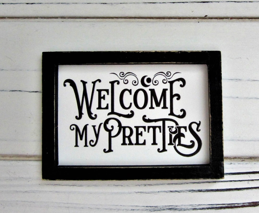 Welcome My Pretties Miniature Halloween Sign, Halloween Tiered Tray ...