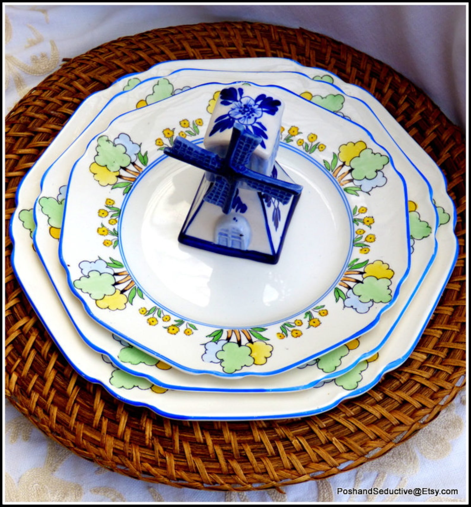 Scotch Ivory B.P.CO.LTD Art Deco Holland Pattern Hexagonal Plates Set ...