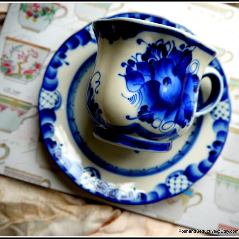 Russian Teacup - Etsy