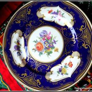 Display Cabinet Cobalt Dinner Plate Caverswall Fine English China Chic ...