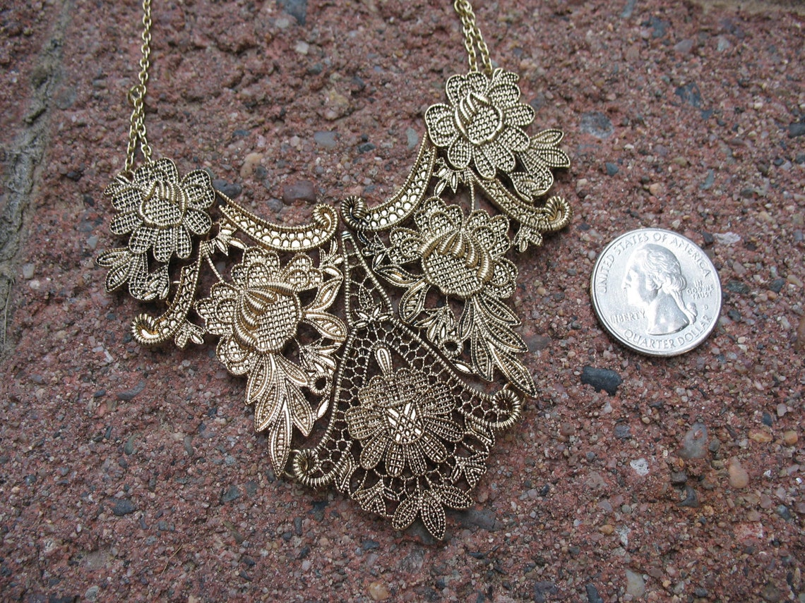 Gold Filigree Collar/bib Necklace - Etsy