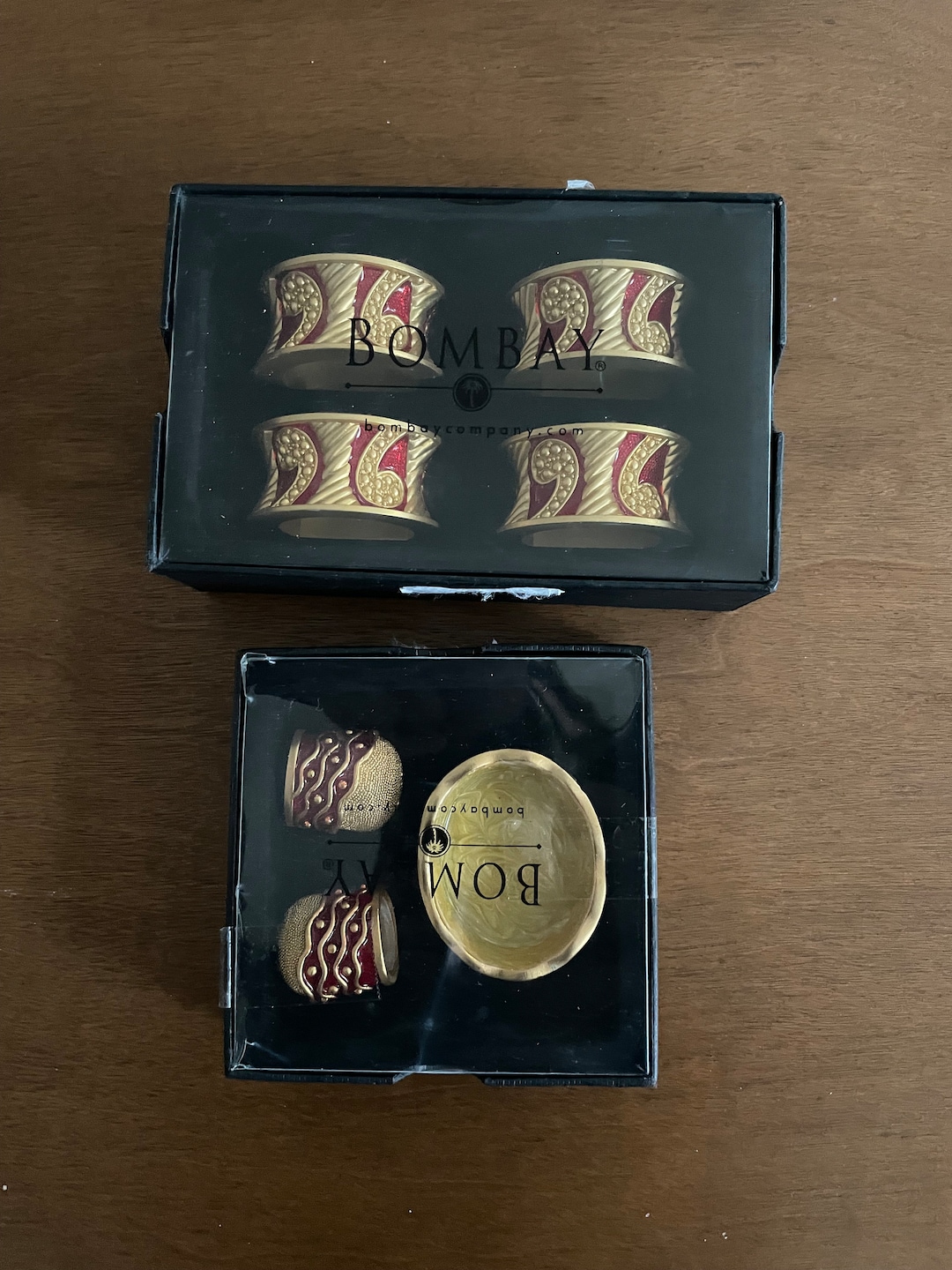 Bombay Company Enamel Napkin Ring Holders Plus Salt and Pepper Shakers ...