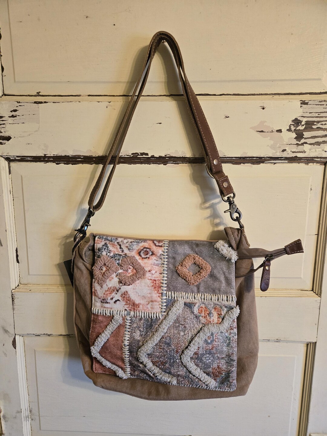 Myra Just Like Home Accent Stitch Shoulder Bag, Brand New With Tags ...