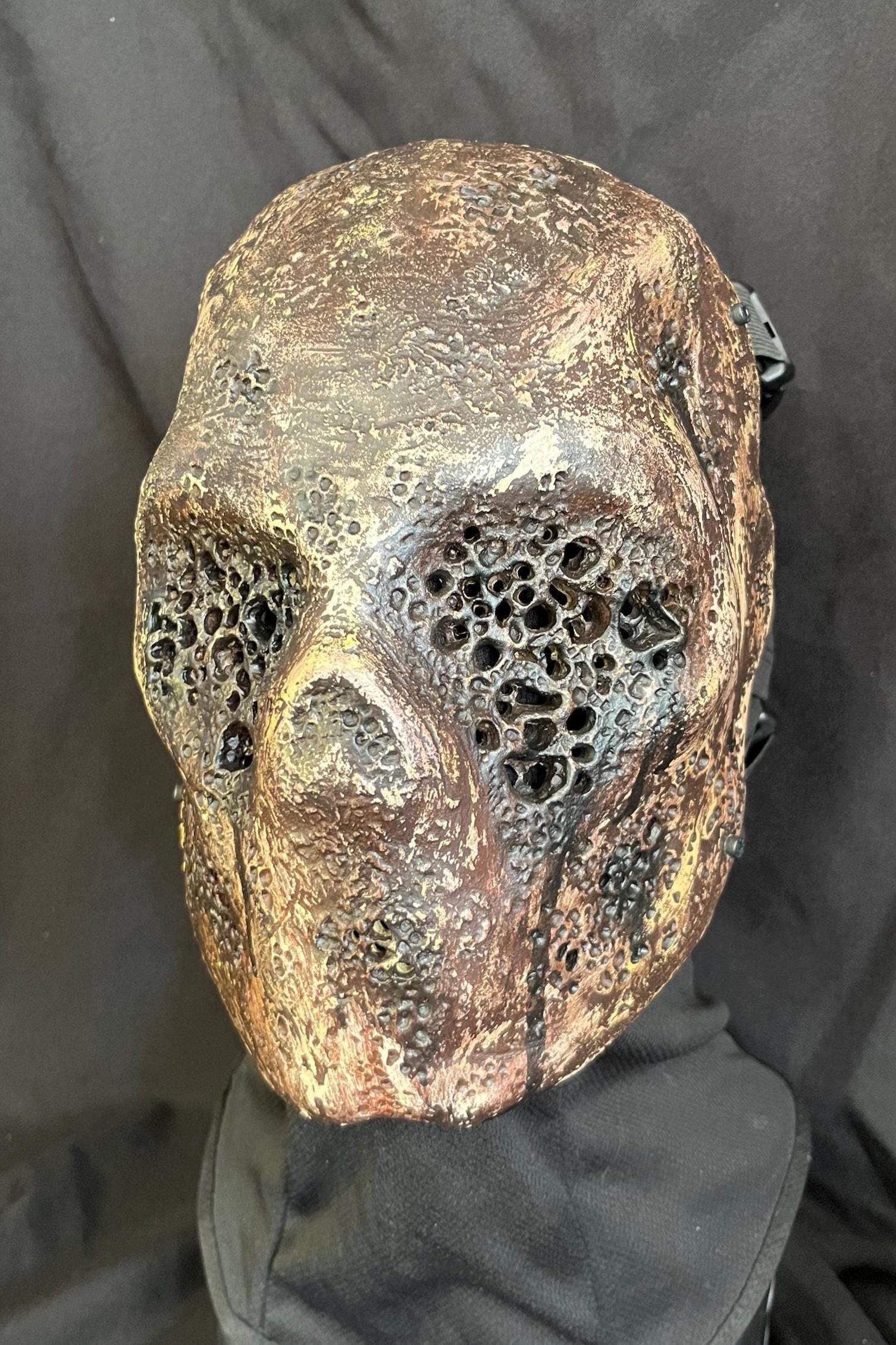 Trypophobia "bruised Earth" - Resin Face Mask - Etsy