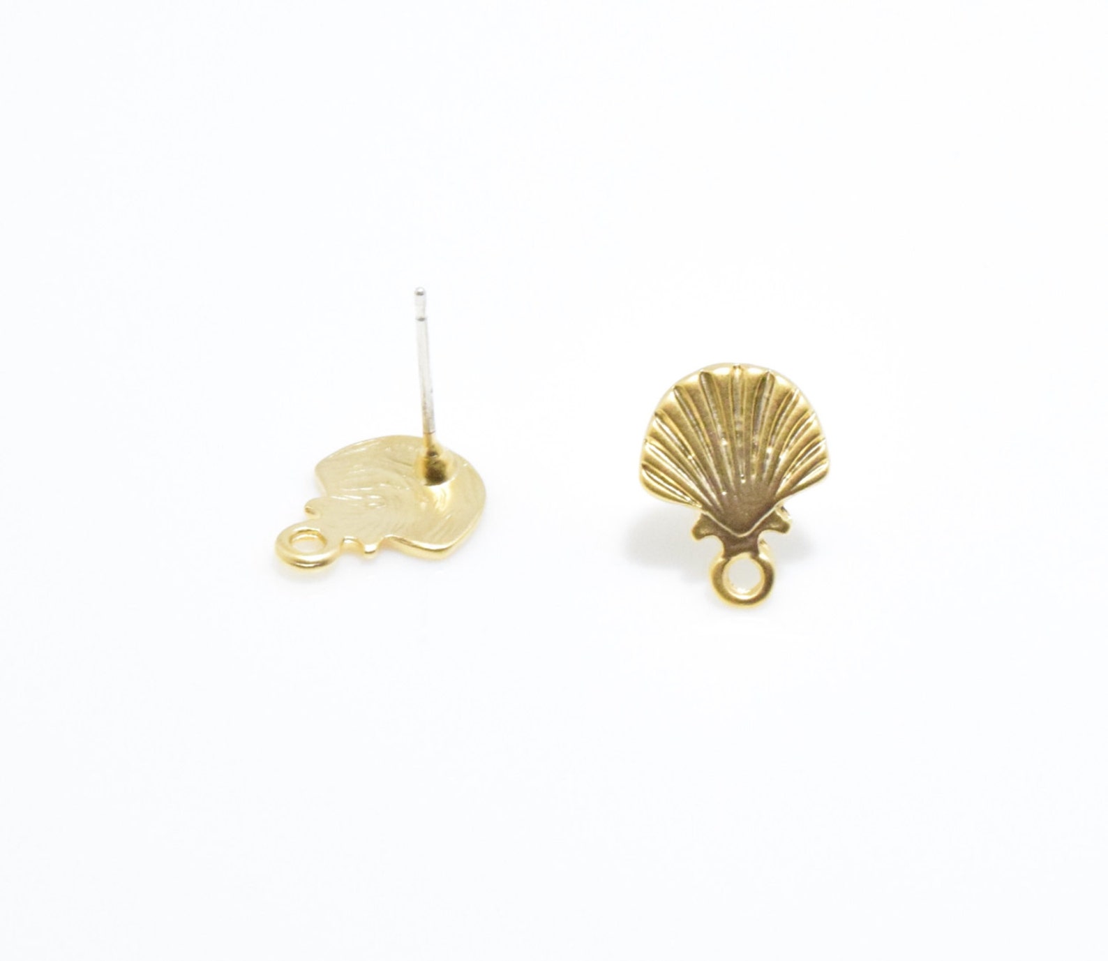 Shell Post Earring . Shell Earring . Clam Earring . 925 | Etsy