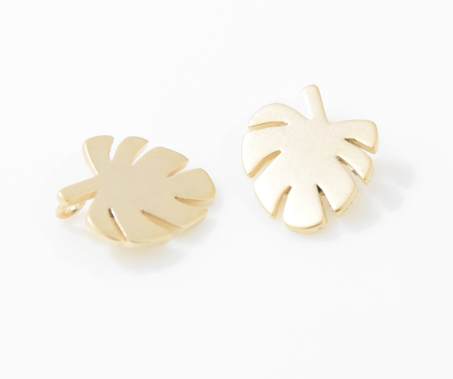 Monstera Pendant . Tropical Foliage Pendant . Leaf Pendant . Leaf Charm ...