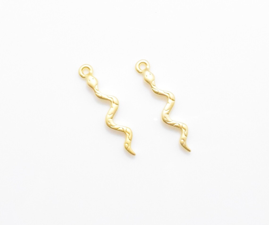 Snake Pendant . Snake Charm . Animal Charm . Jewelry Craft | Etsy