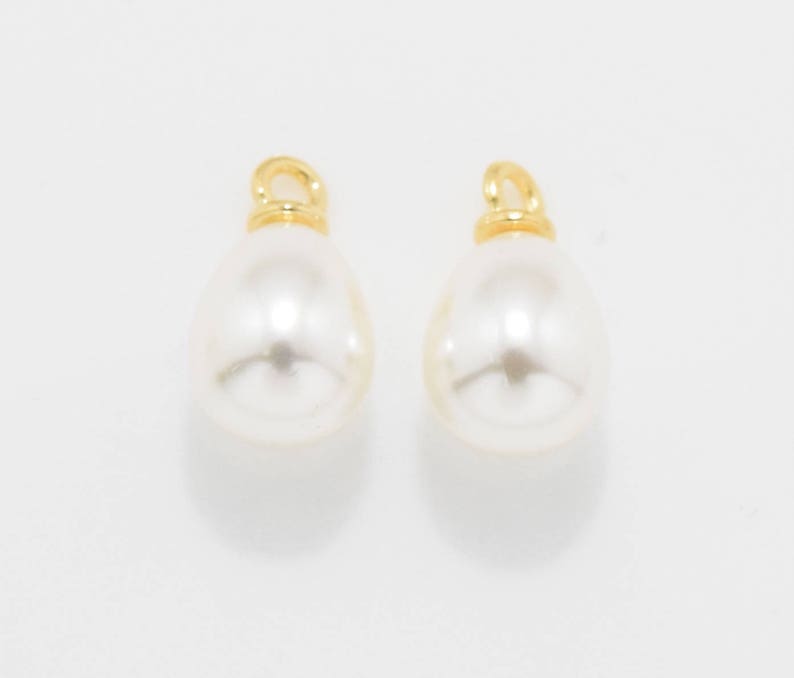 Teardrop Pearl Pendant . Teardrop Pearl Charm . Pearl Beads . Wedding ...