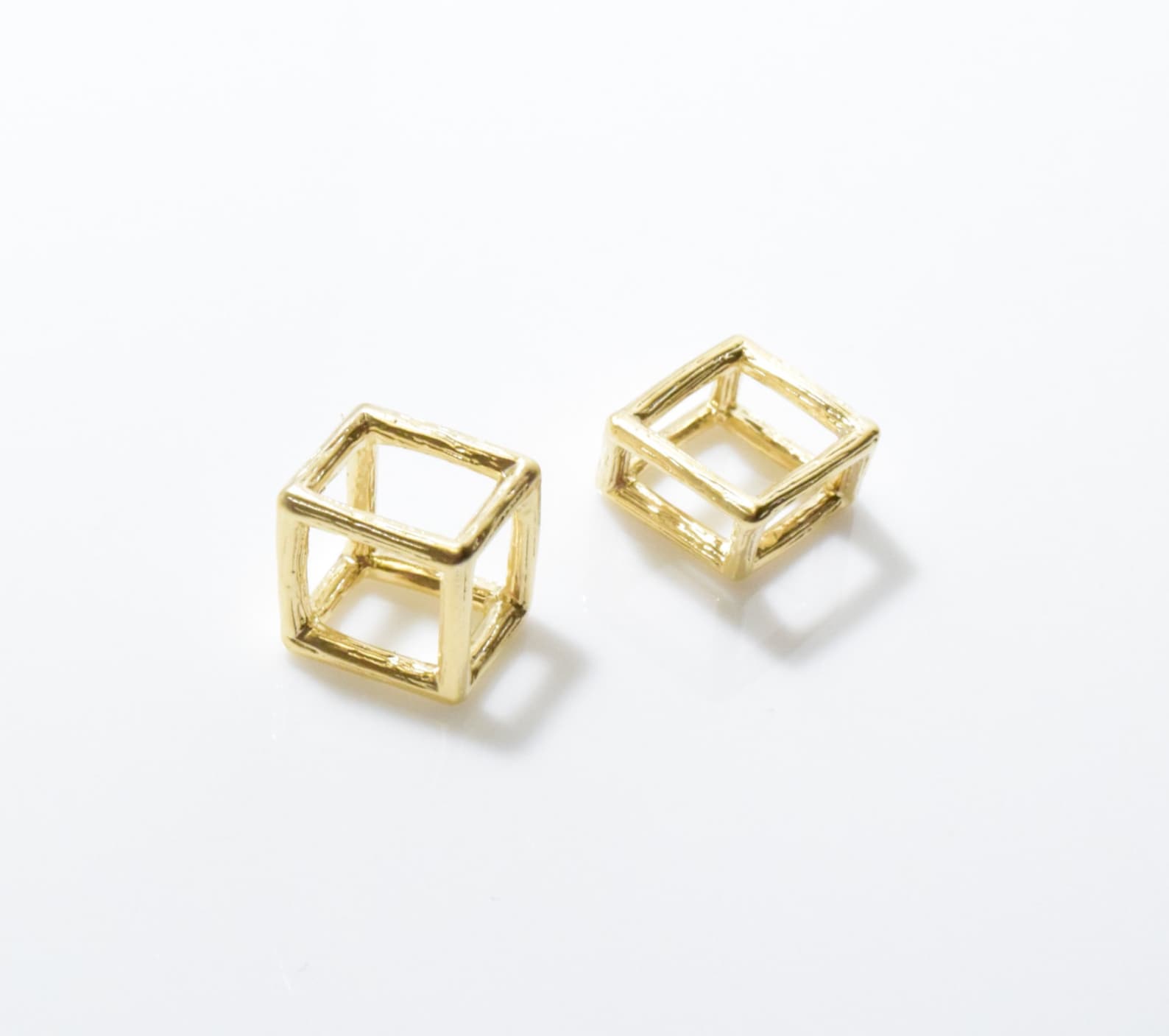 Cube Brass Pendant . Cube Charm . Solid Figure Charm . 16K - Etsy