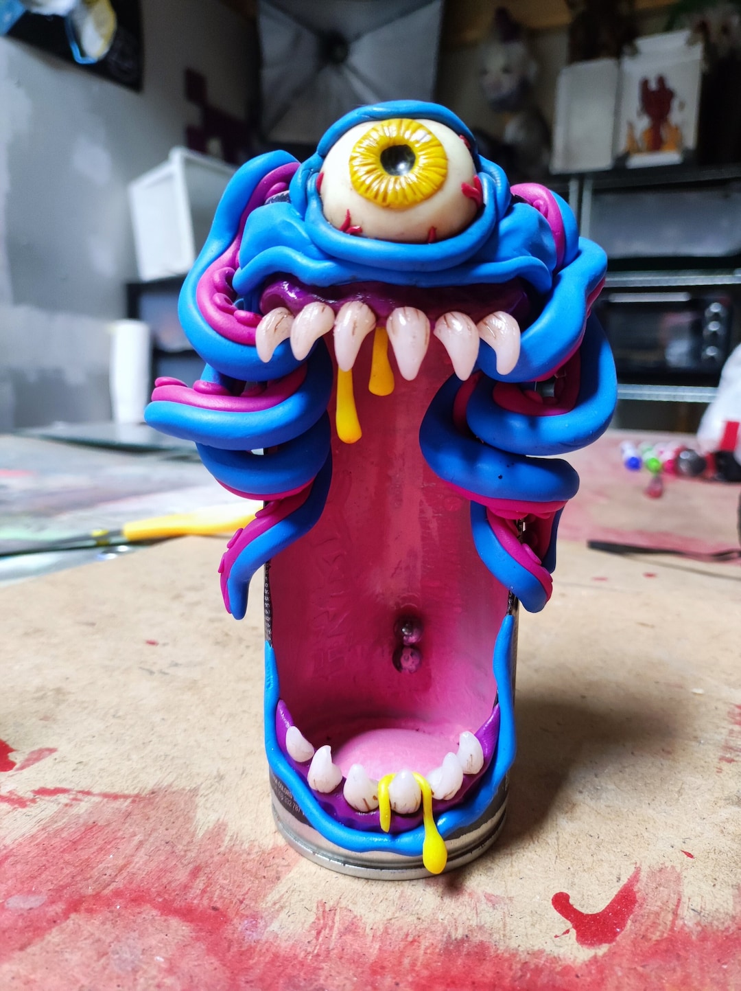 Tentacle Alien Spray Paint Can Sculpture - Etsy