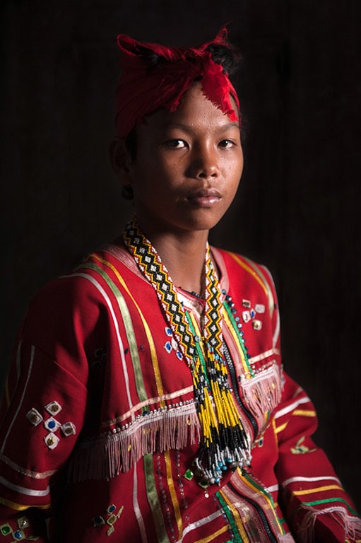 Bagobo Tribal Necklace (front Closure) - Right Angle Weave ...